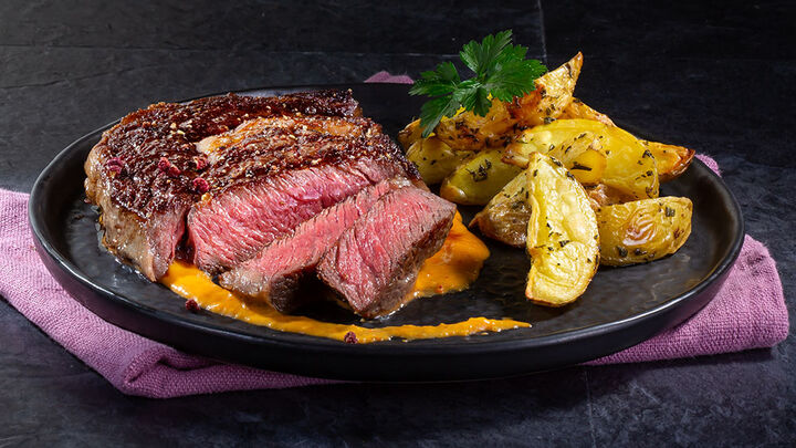 Argentinisches Entrecote mit fruchtiger Paprika-Rahm Sauce | Rezepte | HIT