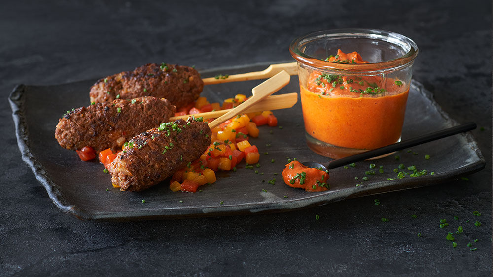 Cevapcici mit Ajvar | Rezepte | HIT